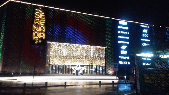 Rząd zamyka galerie handlowe. Ale w ten weekend jeszcze zrobimy zakupy ...
